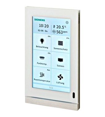 Touch control TC5, 5", bela
Versatile touch panel for displaying, operating and controlling room functions. It is supplied via KNX together with an auxiliary voltage of 24...30 V DC.