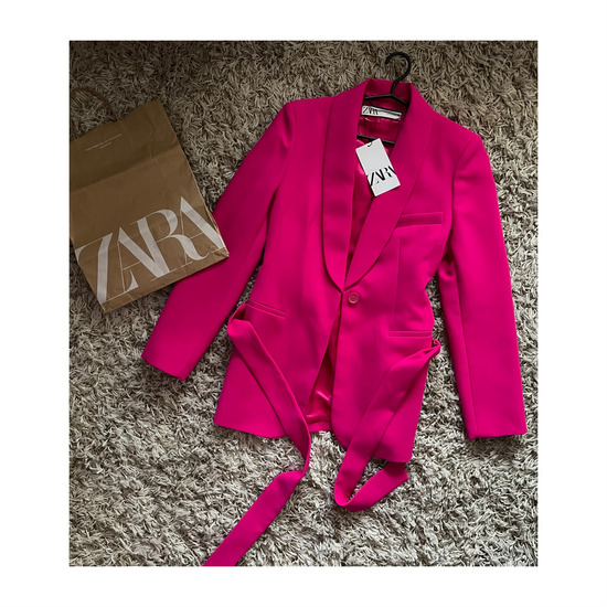 ZARA pink blejzer