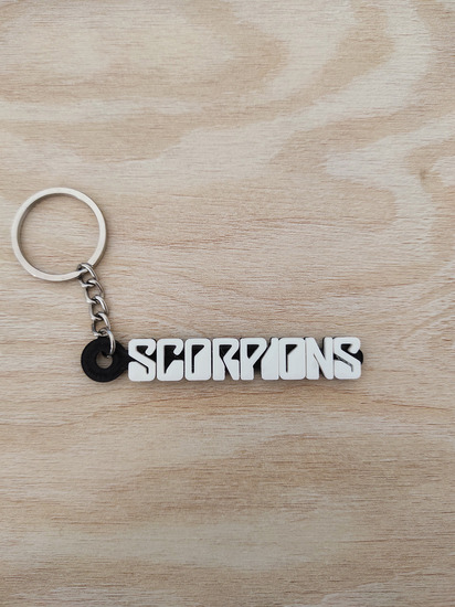 Scorpions privezak za ključeve