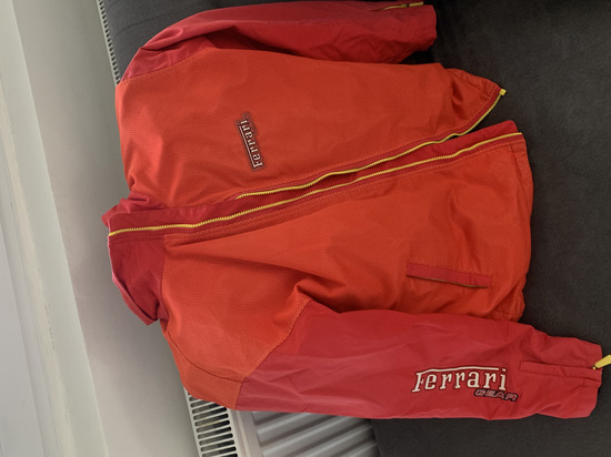 Ferrari jakna