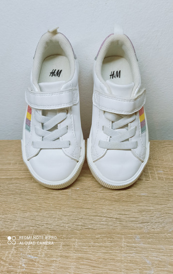 Patikice, H&M, Nove