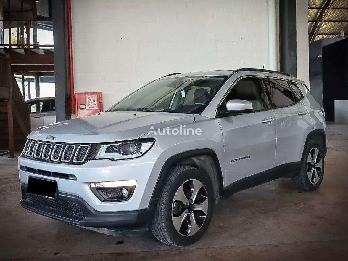 Jeep Compass krosover