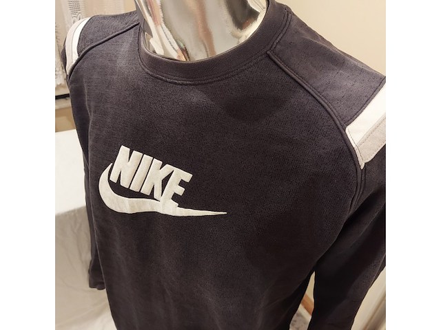 Duks Nike veličina M - NOVO