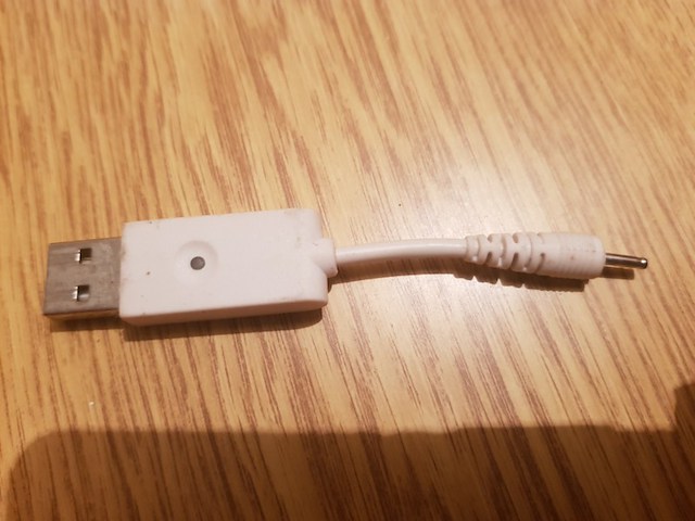 Mobilni oprema - Nokia adapter sa usb tip A na tanki