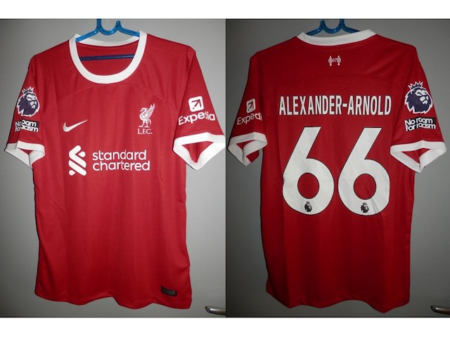 Liverpool dres 2023-24 Alexander-Arnold 66