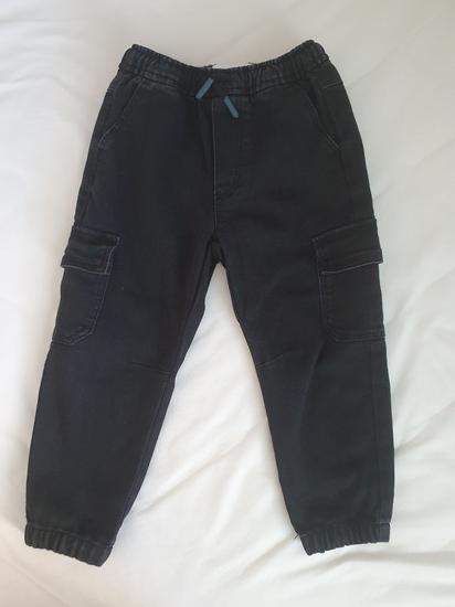 Zara pantalone dzeparice za decake