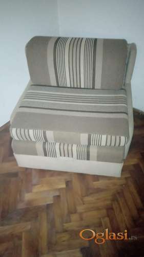 Fotelja krevet 6500 din Zemun