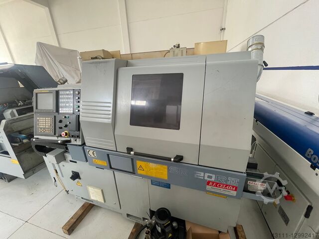 5 osa klizeće glave Cnc lathe
STAR Micronis SR-20RII