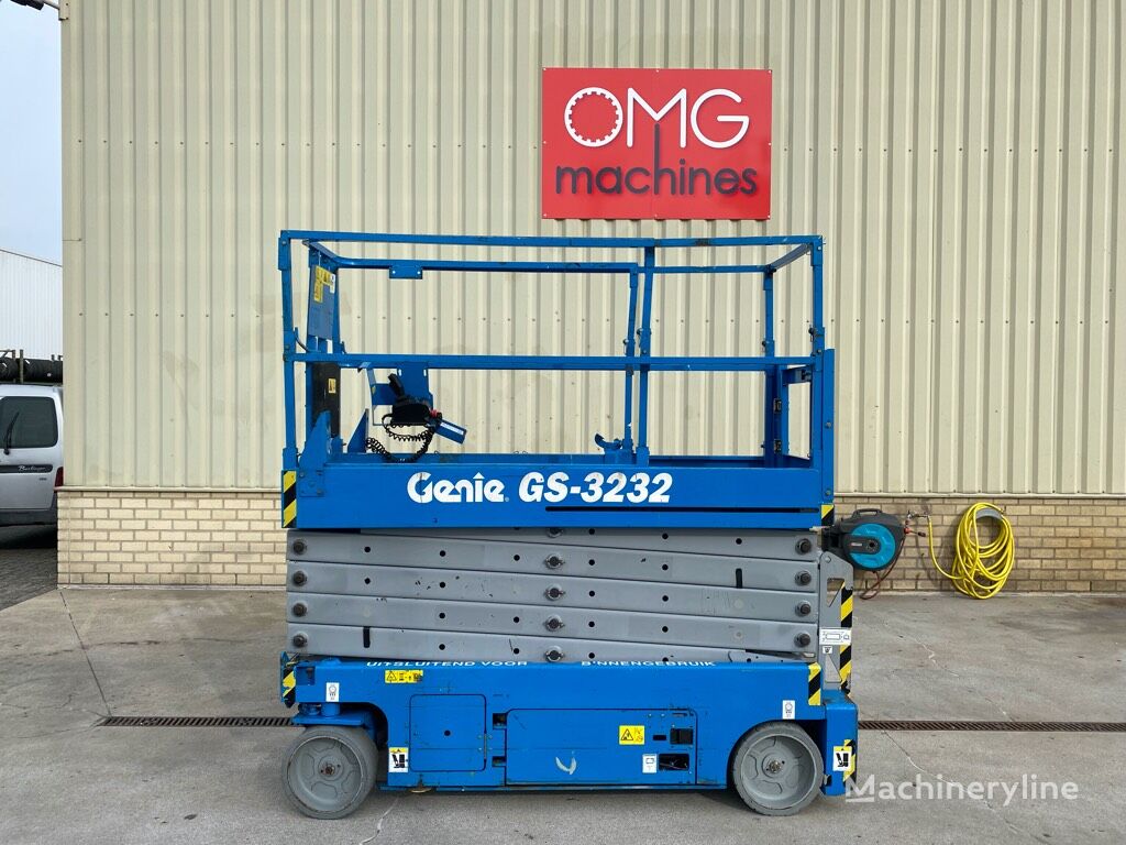 Genie GS 3232, Schaar Hoogwerker, 12 meter makazasta platforma