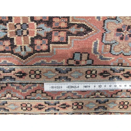 Bukhara Exclusive
374 x 282 cm