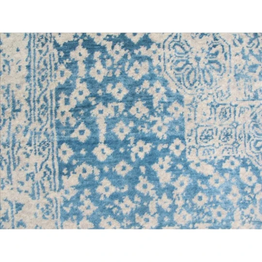 Ikat Royal
289 x 202 cm