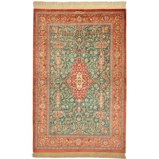Ghom Silk Royal
157 x 102 cm