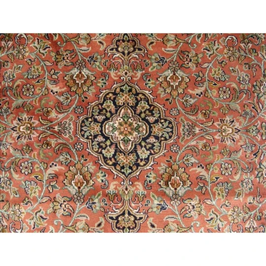 Kashmir Silk Exclusive
185 x 128 cm