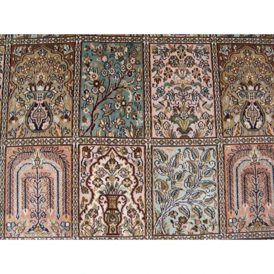 Kashmir Silk Exclusive
183 x 123 cm