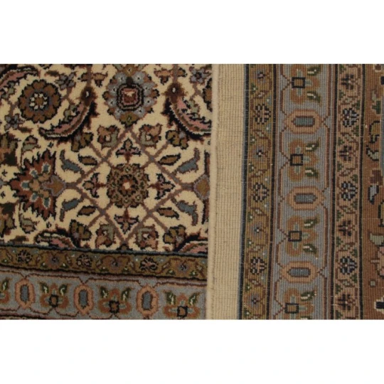 Tabriz Mahi Exclusive
350 x 250 cm