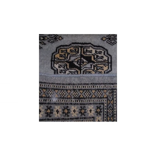 Bukhara Exclusive
112 x 77 cm