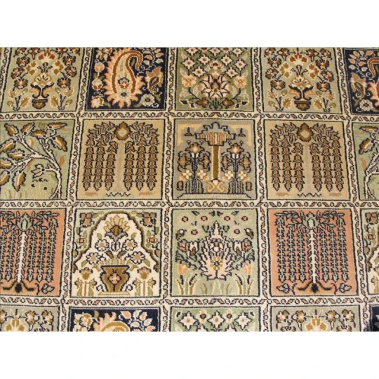Kashmir Silk Royal
153 x 93 cm