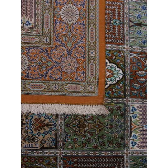 Ghom Silk Royal
200 x 135 cm