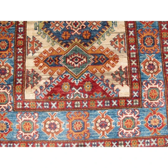 Kazak Royal
247 x 82 cm