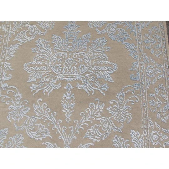 Tabriz Royal
153 x 92 cm