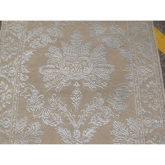 Tabriz Royal
153 x 93 cm