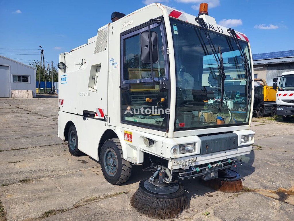 Schmidt Cleango elite S uszkodzona vozilo za čišćenje ulica