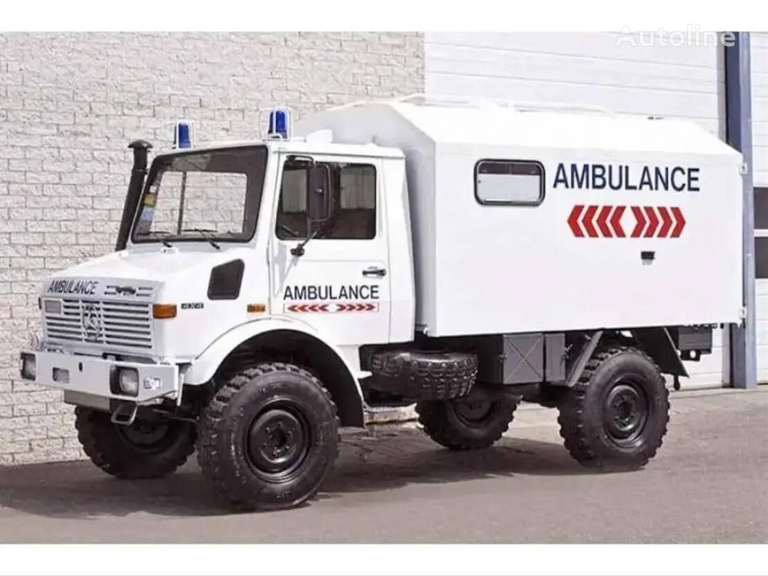 Unimog U1300 L Ambulance 4x4 vozilo hitne pomoći