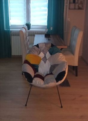 Jastuk gnezdo za lounge stolicu u pachwork stilu