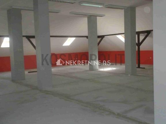 Rakovica, Skojevsko naselje, Luke Vojvodića, Lokal, 250m2, 1200 EUR