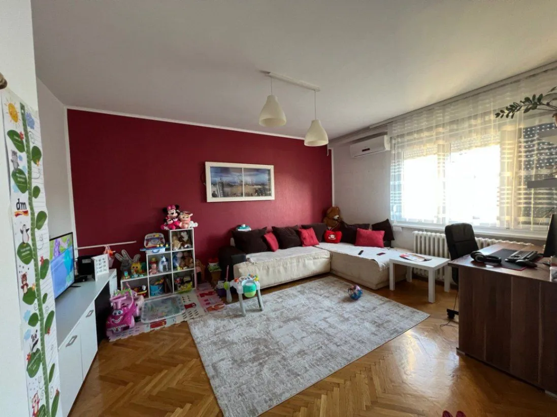 Prodaja, stan, 58m2, Železnička Stanica, Novi Sad, Novi Sad