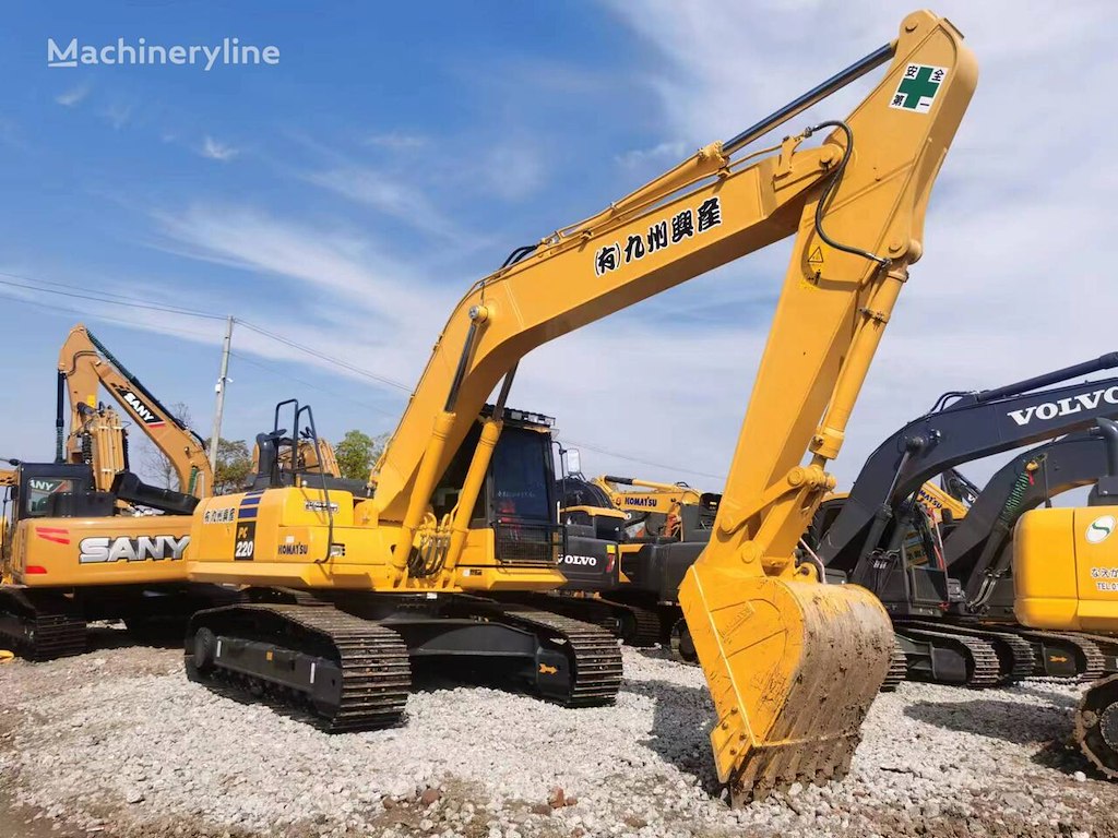 Komatsu PC220-8 MO bager guseničar