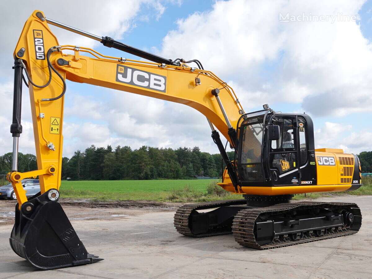 Novi JCB JS205 bager guseničar