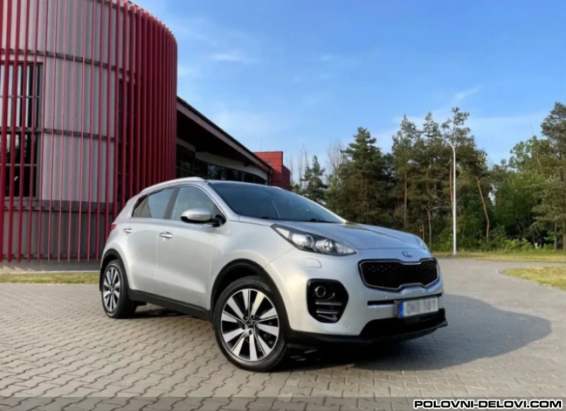 Kia Sportage 2.0 CRDI Kompletan Auto U Delovima