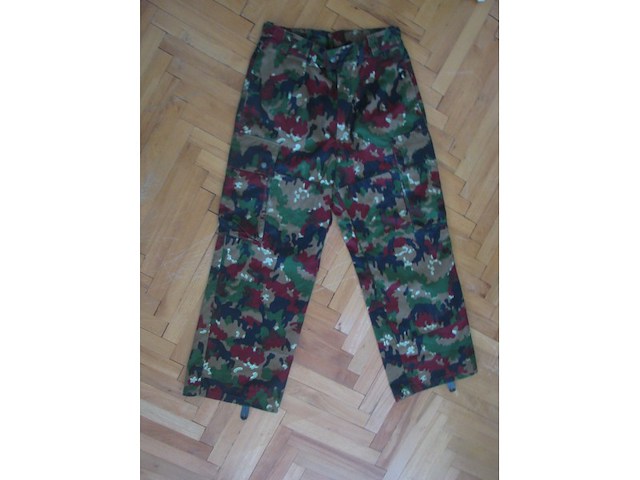 Pantalone za lov