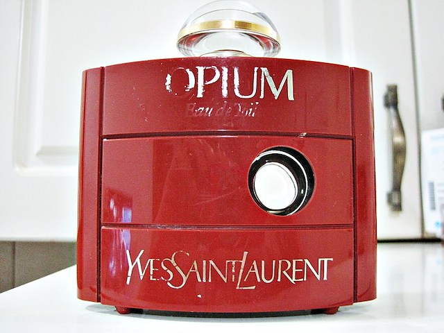 Yves Saint Lauren Opium Vintage