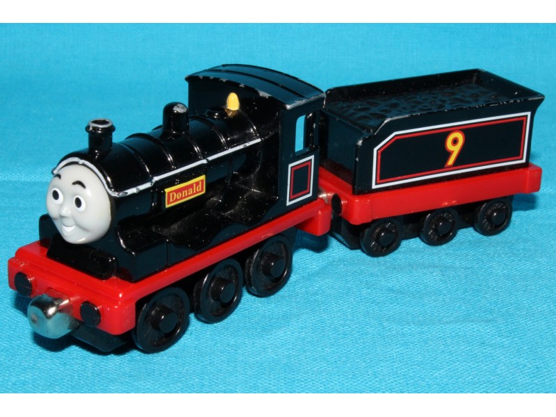 METALNI THOMAS & FRIENDS – DONALD I PRIKOLICA MAGNET