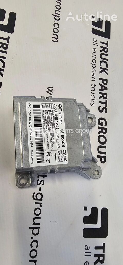 Mercedes-Benz ACTROS MP4 EURO6 air bag control unit module by BOSCH 0004461242 upravljačka jedinica za Mercedes-Benz MERCEDES BENZ ACTROS MP4 EURO6 air bag control unit module by BOSCH 0004461242,...