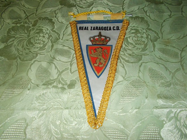 Real Zaragoza C.D. -stara kapitenska zastavica 28x15 cm