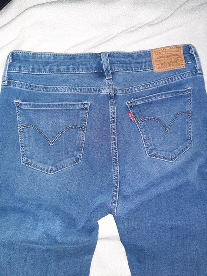      levis 711