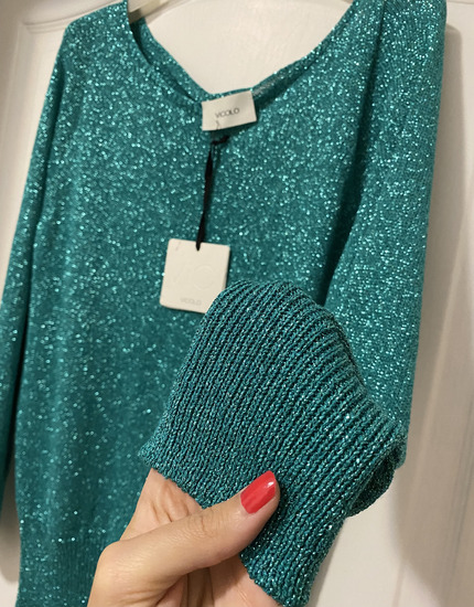 Nov VICOLO džemper