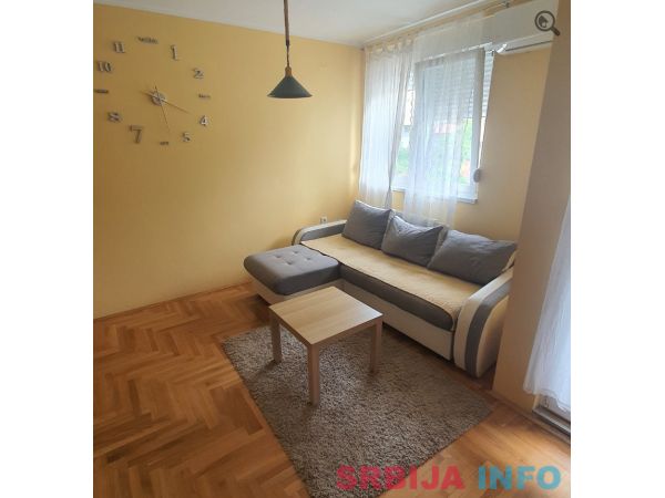 Studio Apartman LaDu Novi Sad Telep