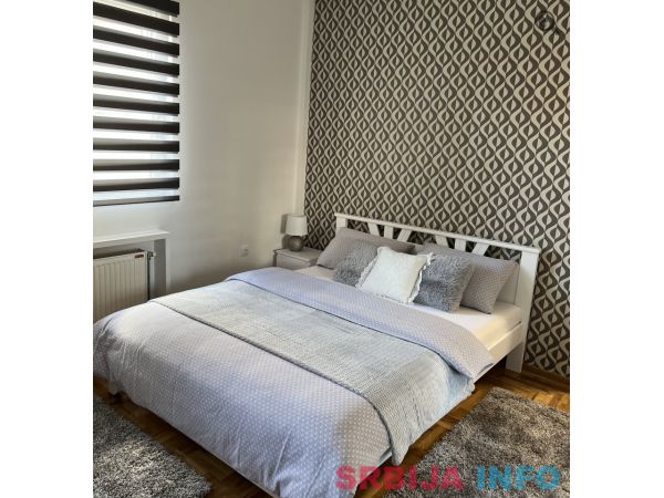 Studio Apartman Centar NS 2 Novi Sad Rotkvarija