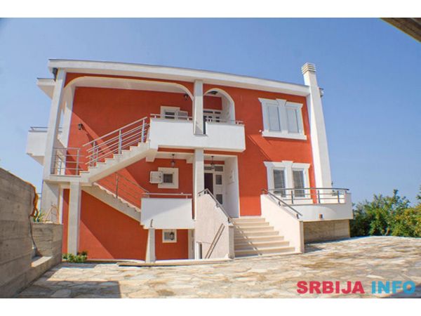 Djuro Apartmani, Ulcinj - Crna Gora