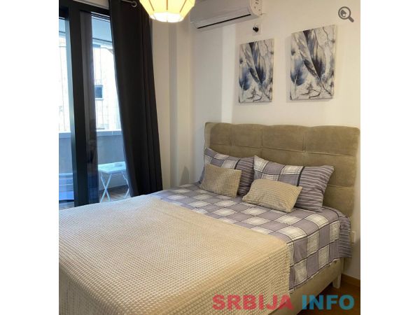 Studio Apartman Pupinova Palata 2 Novi Sad - Savršen Smeštaj