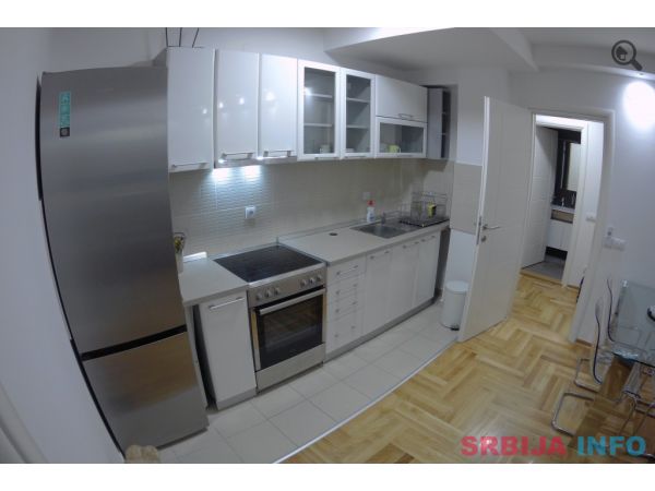 Trosoban Apartman M48 C Beograd Voždovac