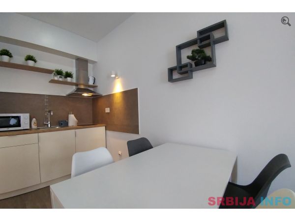 Trosoban Apartman Janis Janulis 4 Beograd Voždovac