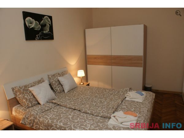 Dvosoban Apartman Red Rouz Beograd Centar