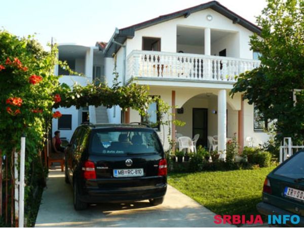 Kuća na moru sa 7 apartmana, Donji Štoj, Ulcinj