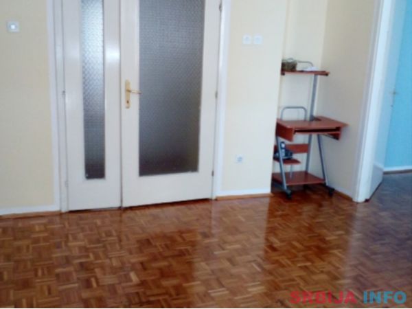 Stan u Novom Sadu-Centar