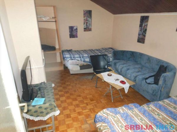 Jednosoban stan 28m2,Mirijevo-pijaca, HITNO